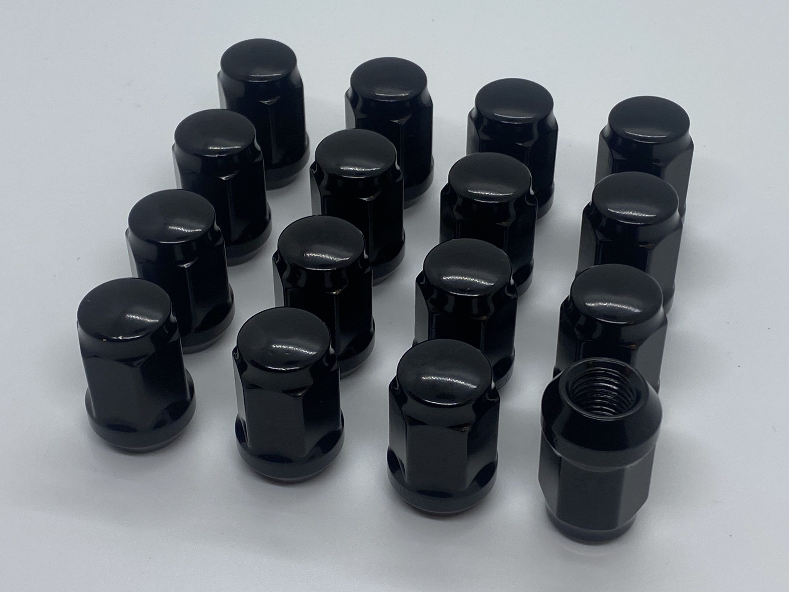 Alloys Wheel Nuts - Black (x16) 12x1.5mm - Retro Reproductions